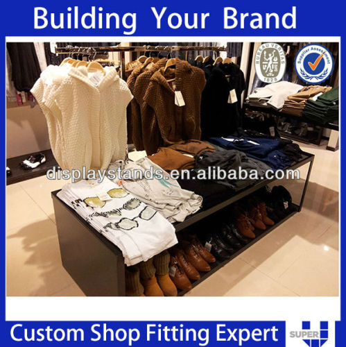 Wood Clothing Retail Display Table, High Quality Wood Clothing Retail ...