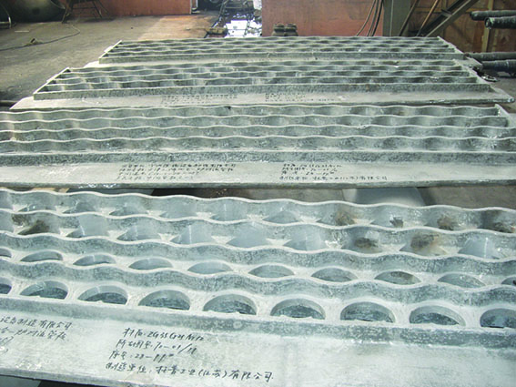Cast Tube Sheet For Fired Heater, High Quality Cast Tube Sheet For ...
