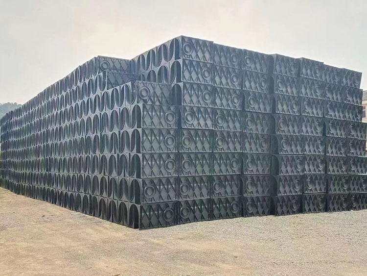 U-shaped Groove Outdoor Precast Plastic Drainage Ditch, High Quality U ...
