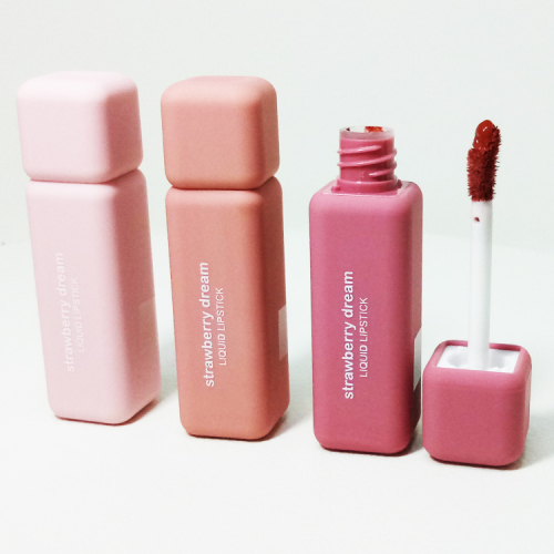 Strawberry Dream Lip Gloss, Bossgoo.com의 고품질 Strawberry Dream Lip Gloss