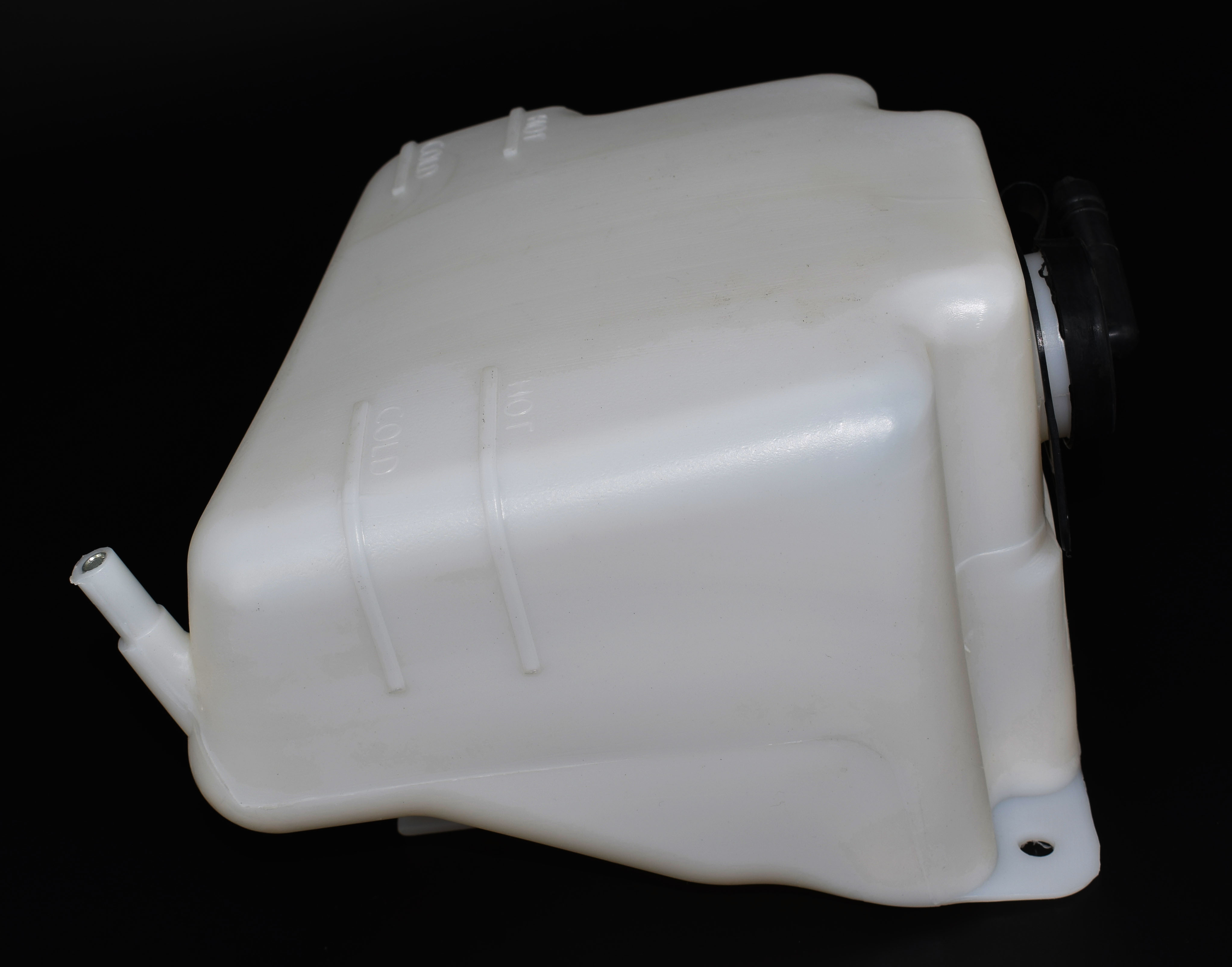 Engine Coolant Recovery Tank 15650373 for Chevrolet China Manufacturers ...