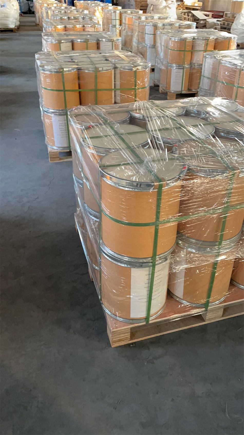 몰리브덴 이산화물 Moo2cl2 99.9% 분말, Bossgoo.com의 고품질 몰리브덴 이산화물 Moo2cl2 99.9% 분말