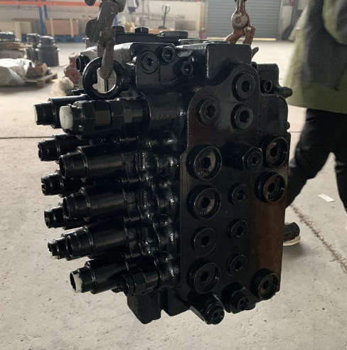 Dh150-7 Control Valve Dh150-7 Main Control Valve 426-00078c คุณภาพสูง ...