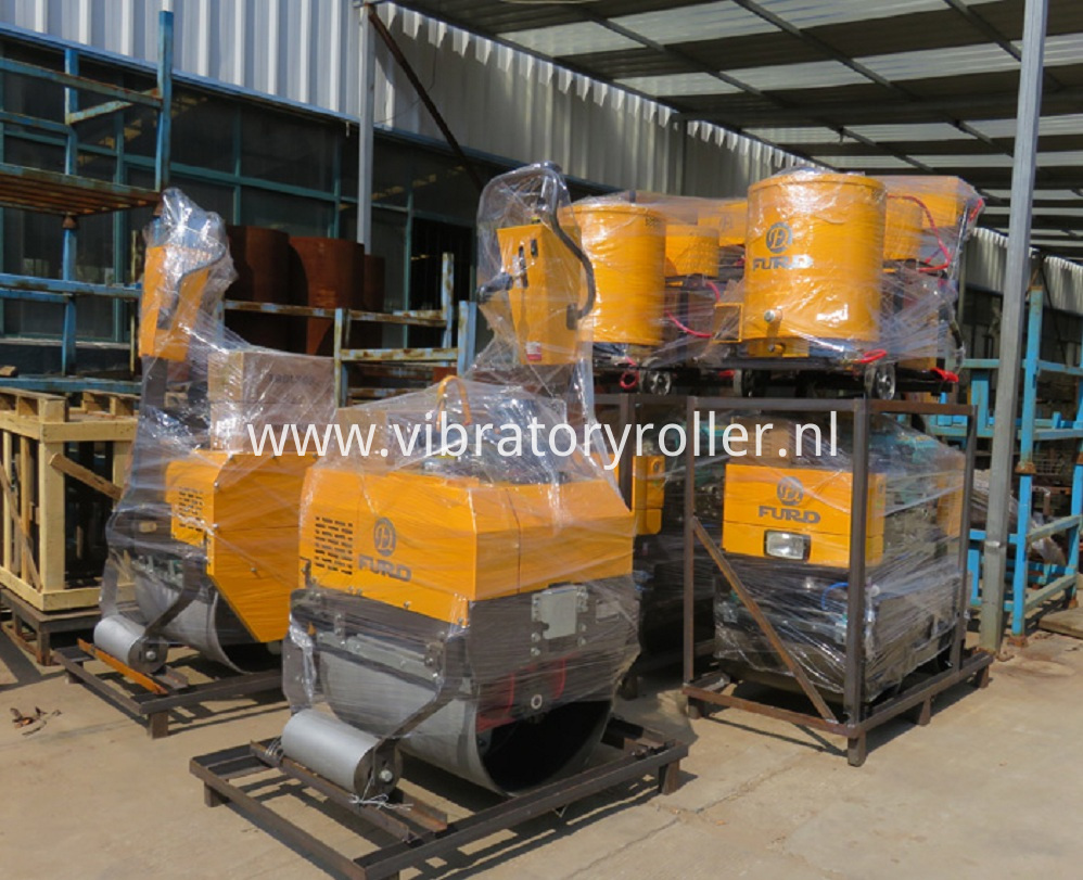 Self Propelled Hand Vibratory Steel Wheel Roller