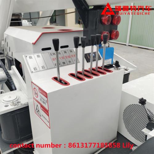 Crawler Type Aerial Work Platform Vehicle, High Quality Crawler Type ...