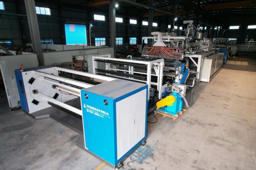 Multi layer cast film machine