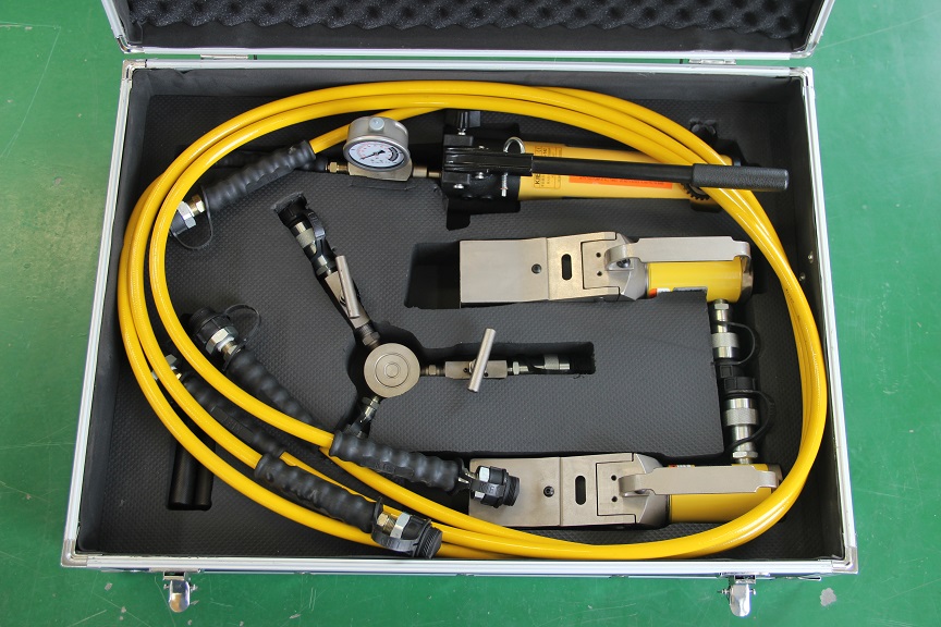 Enerpac Standard Mechanical Hydraulic Flange Spreader: Your Solution ...