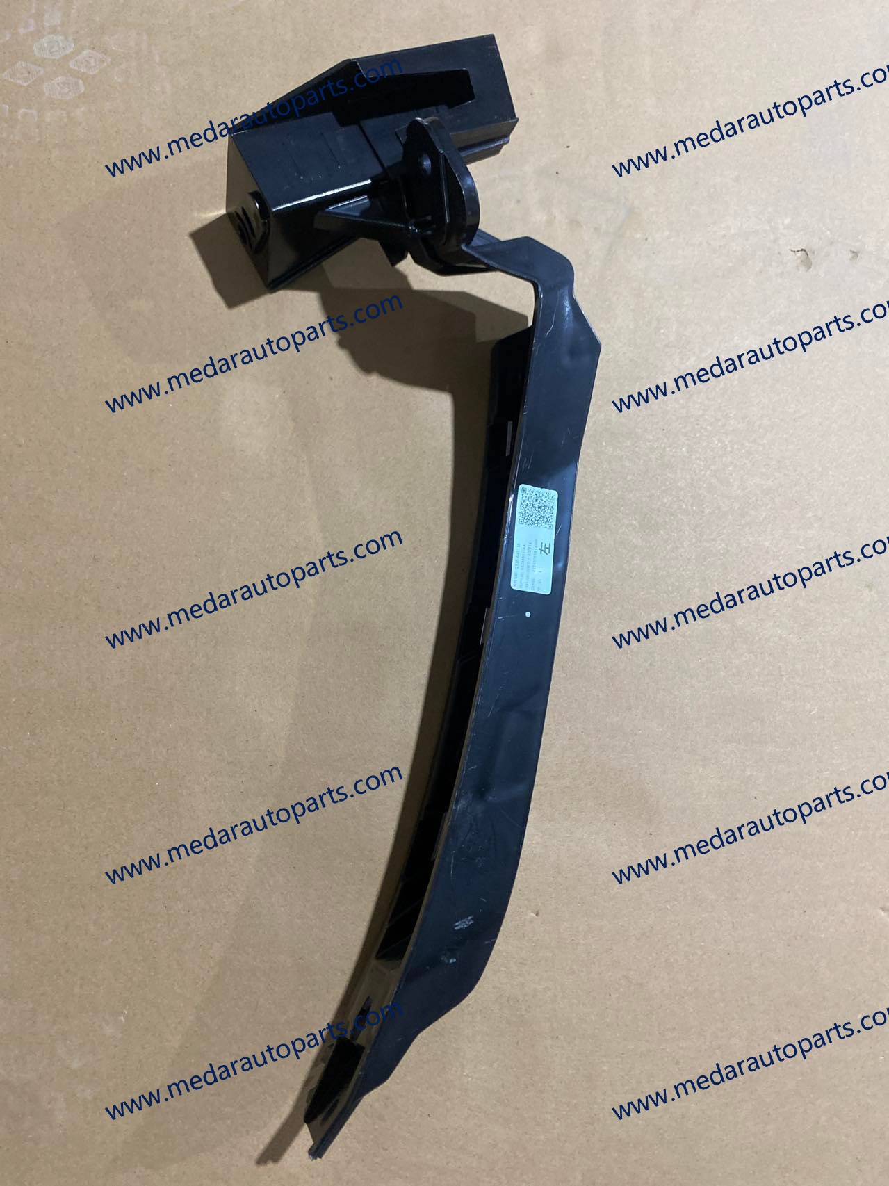 กันชนหน้ายึดตัวยึดด้านหน้าซ้าย 602000910aa คุณภาพสูง กันชนหน้ายึดตัวยึด ...