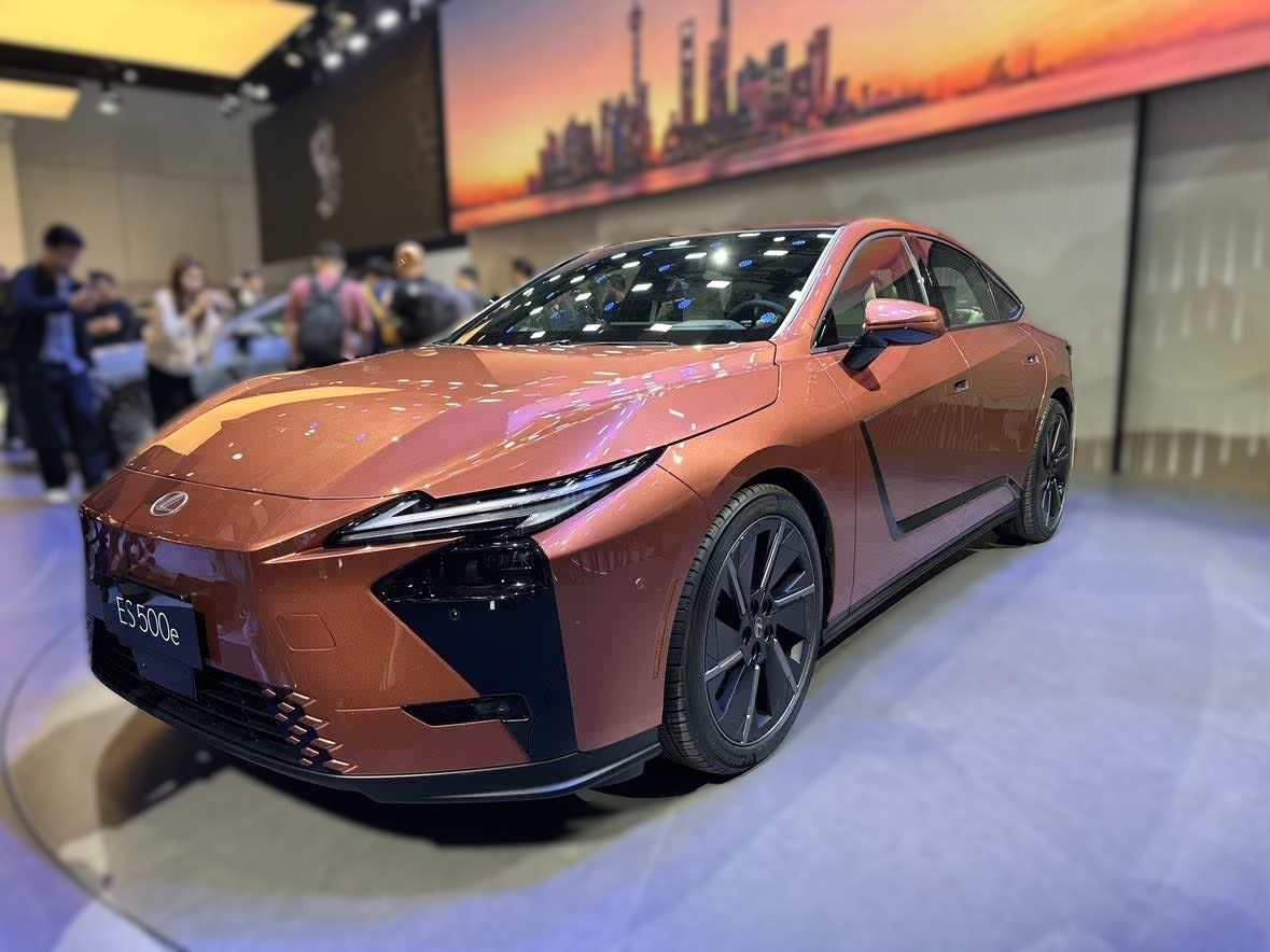 2025 Shanghai Auto Show: the All-New Lexus ES Global Debut