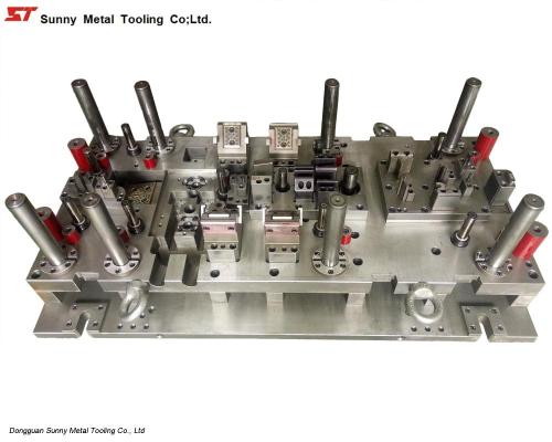Progressive Die Cold Stamping Moulding, High Quality Progressive Die ...