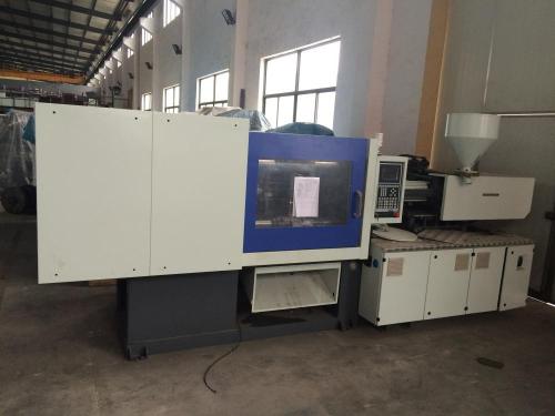 Small Plastic Injection Molding Machine, High Quality Small Plastic ...