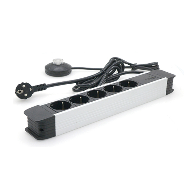 Rack Mount Power Distribution Unit (pdu) With 5 Way Schuko Sockets And ...