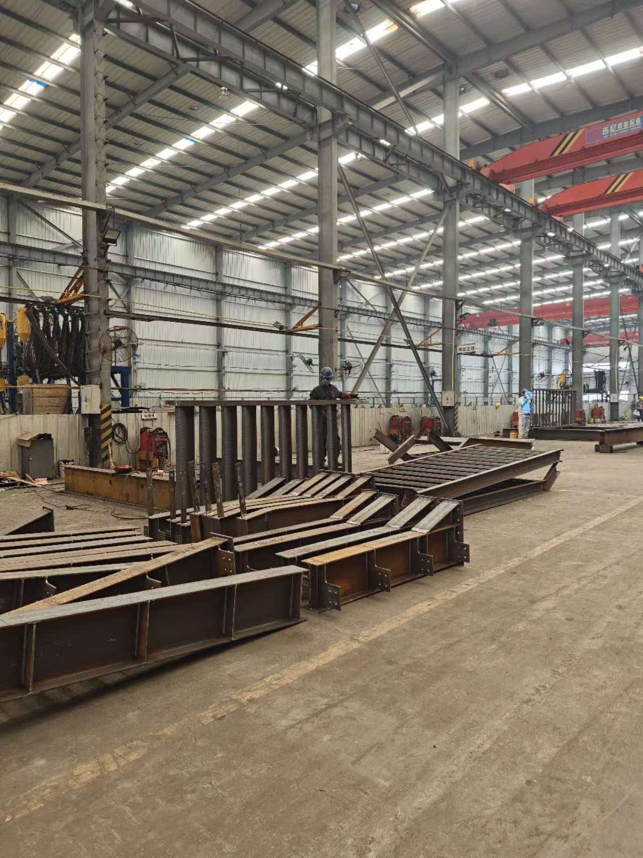 Q355b Wide Span Pre Engineered Anti-rust Steel Structure Industrial ...