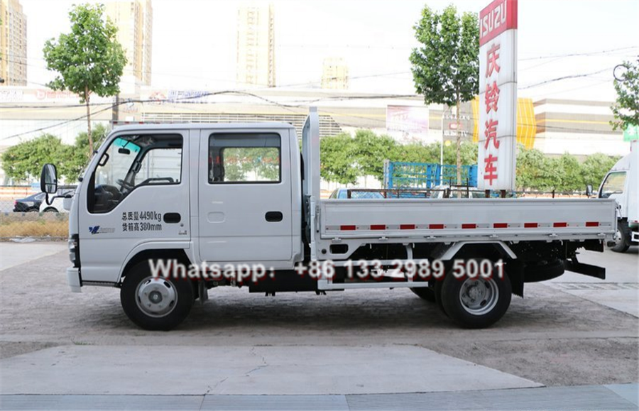 Japan's New Double Row Isuzu 5 Ton Small Cargo Lorry Truck Price In ...