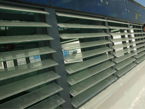 Clear / Colored Obscure / Nashiji / Mistlite / Float 4-6mm Louver Glass ...