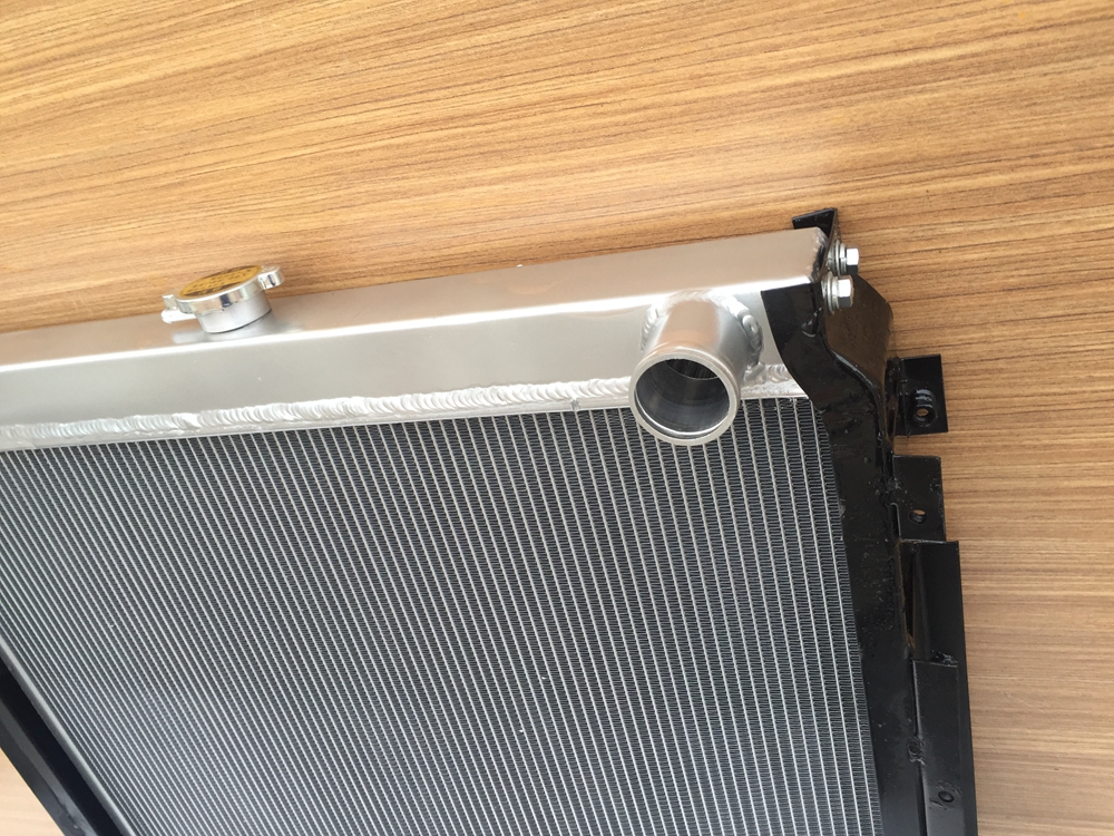 Wa600-6 알루미늄 휠 로더 라디에이터 쿨러, Bossgoo.com의 고품질 Wa600-6 알루미늄 휠 로더 라디에이터 쿨러