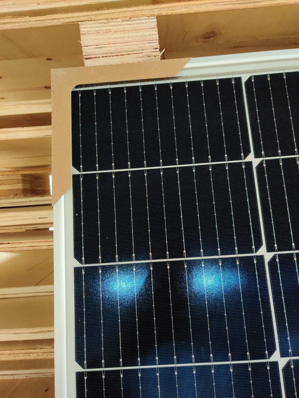 High power 590W mono solar panel solar module China Manufacturer