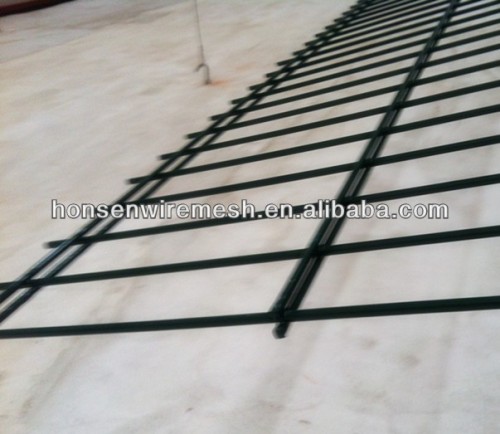 Green Color Powder Coated Double Beam Mesh Fence, High Quality Green ...