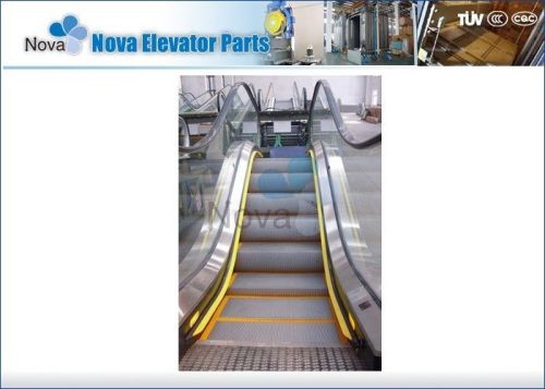30 Degree Automatic Escalator , 600mm Step Width Moving Walks, High ...