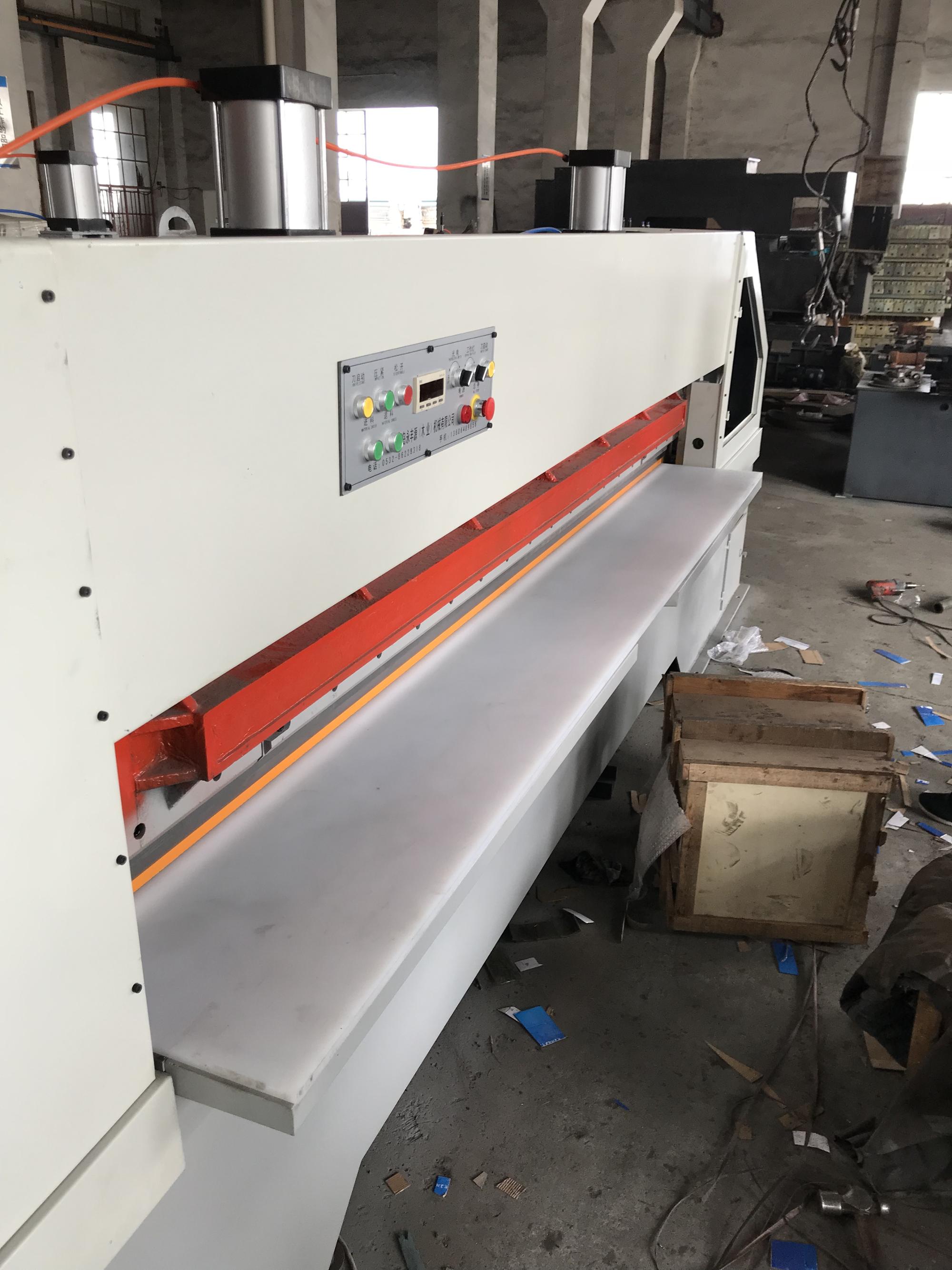 Pneumatic Cutting Guillotine Veneer Clipper Machine For Woodworking ...