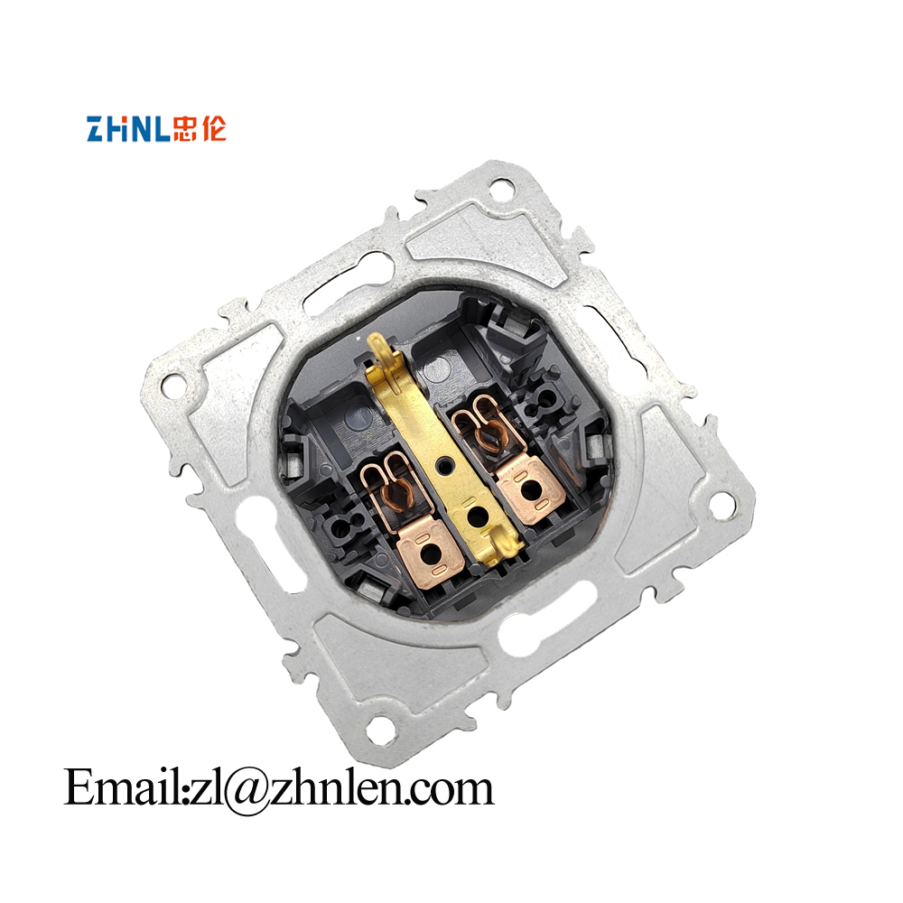 Oem Heat Sink Fittings And Electric Socket Power Strip Components, High ...