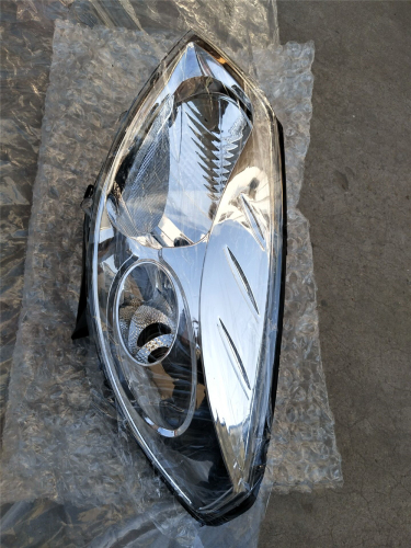 Renault Dacia Sandero Headlamp Front Lamp 8200733877, High Quality ...