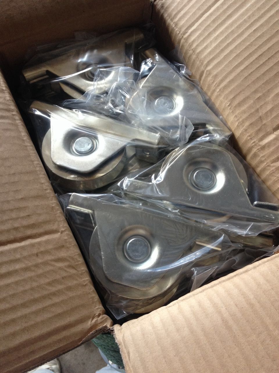 4 Inch V Groove Automatic Gate Wheel, Bossgoo.com의 고품질 4 Inch V Groove ...