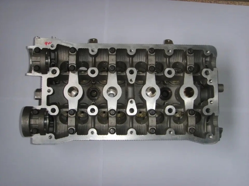 Gray Cast Iron Automobile Engine Cylinder Head Castings, High Quality ...