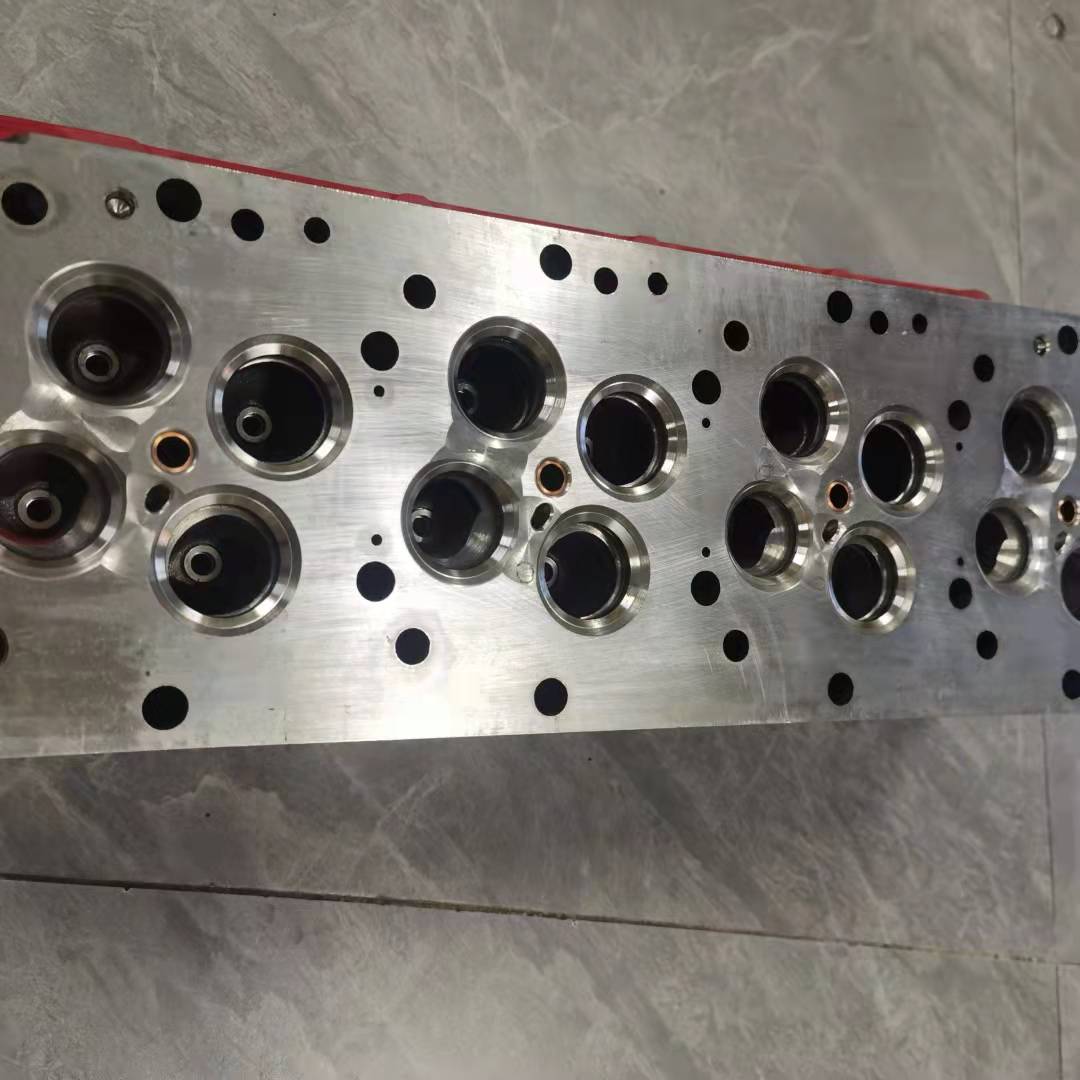 Diesel Engine Cylinder Head Vh11101e0b61 For Sk200-8 & Sk250-8 ...