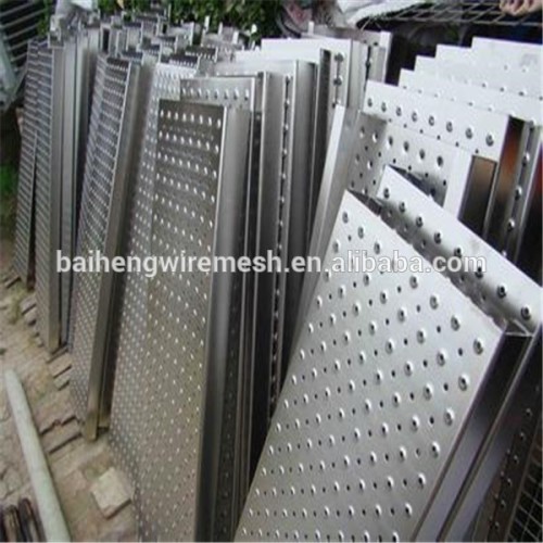 Perforated Metal Wire Mesh For Chemical Industry, High Quality ...