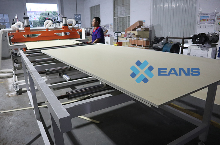 Polyisocyanurate Rigid Foam Insulation Board Production Machine, High ...