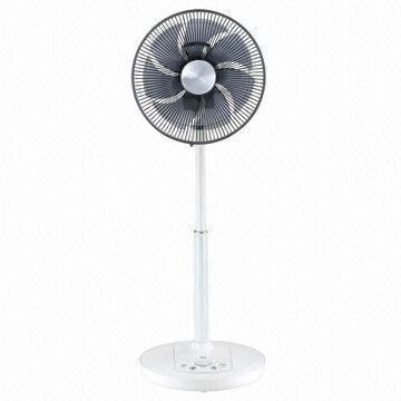 Ac/dc Rechargeable Fan With 7 As Blade, 20w Maximum Power And 7.5 Hours ...