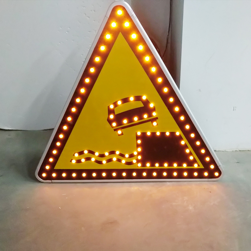 English Triangle Traffic Signs: Highway Code And Road Signs, High ...
