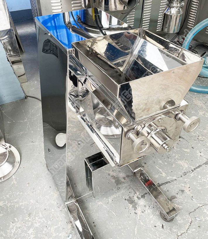 Oreo Crushing And Granule Making Machine, High Quality Oreo Crushing ...