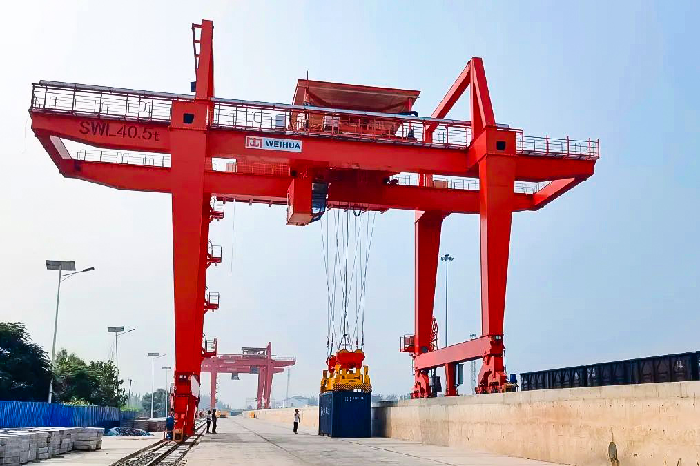 40.5t Container Handling Gantry Crane for Railway Logistic