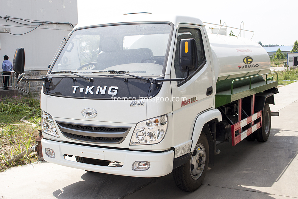 Dongfeng Water Tank Truck 20m3, High Quality Dongfeng Water Tank Truck ...