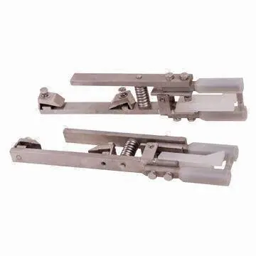 Electroplating Clamps For Plating Surface, Dispose Solution Of ...