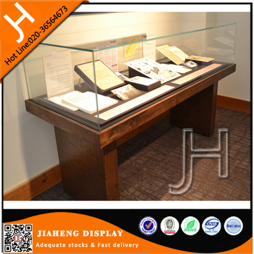 Museum Exhibit Display Cases Designs With Constant Temperature, High ...