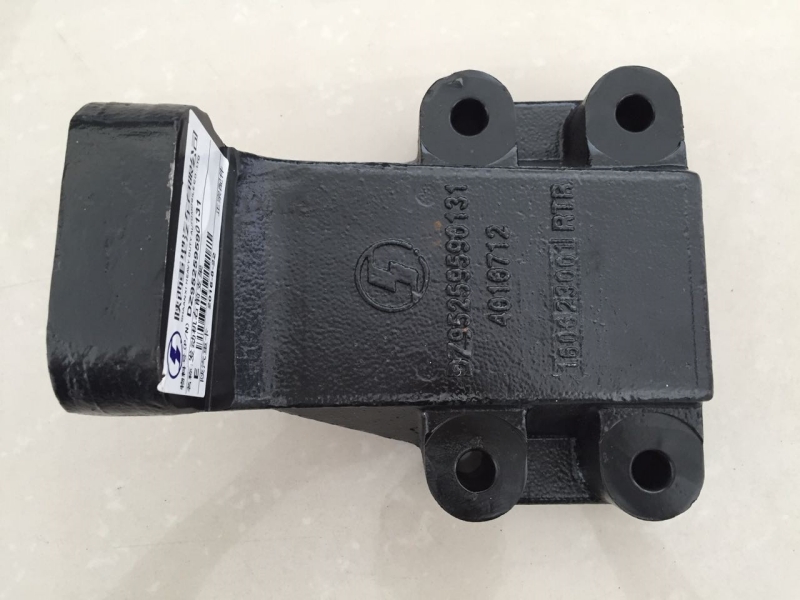 Shacman X3000 Engine Front Suspension Bracket - Dz95259590131, High ...