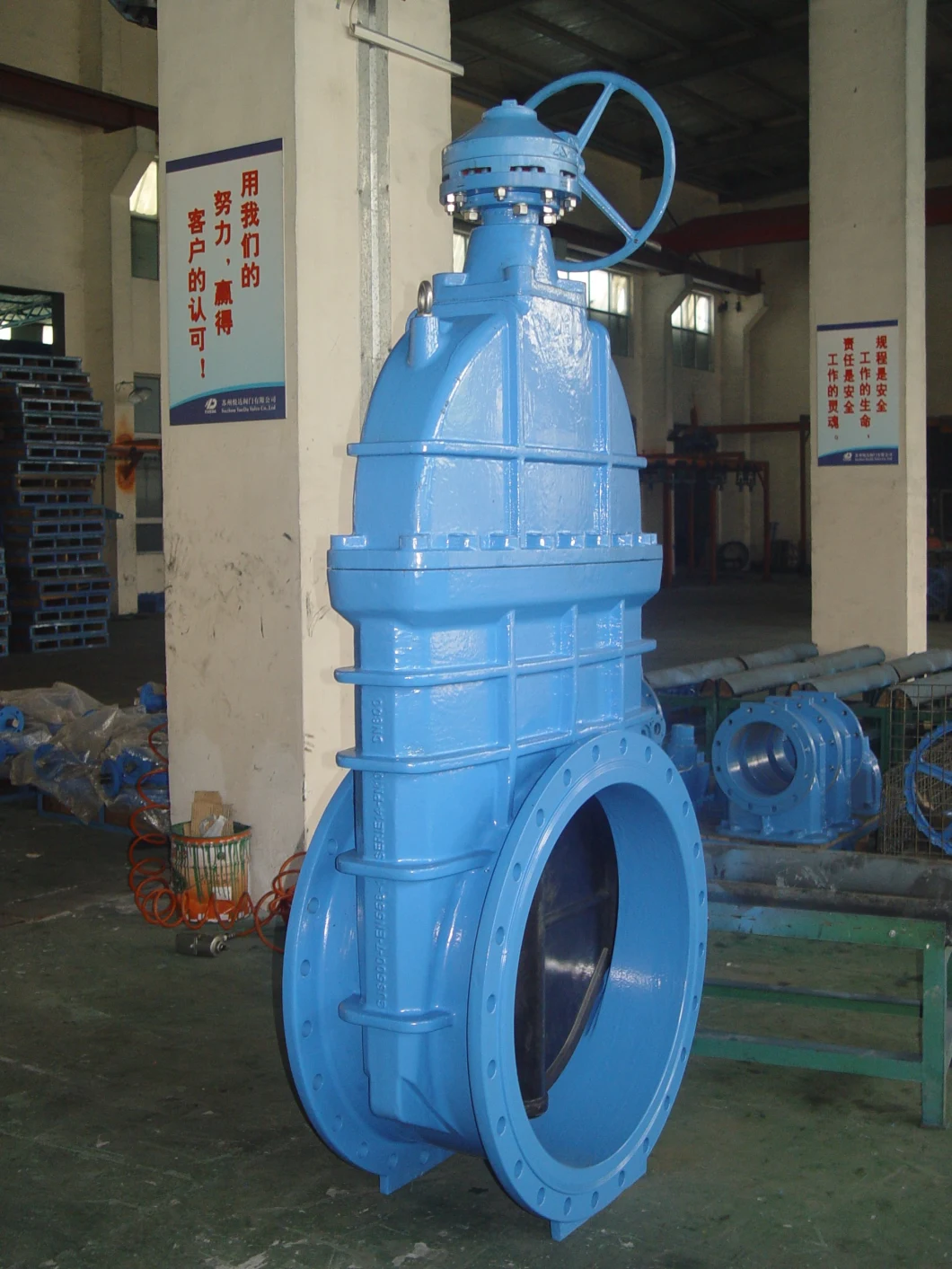 Double Flange Resilient Seated Gate Valve With Gearbox, High Quality ...