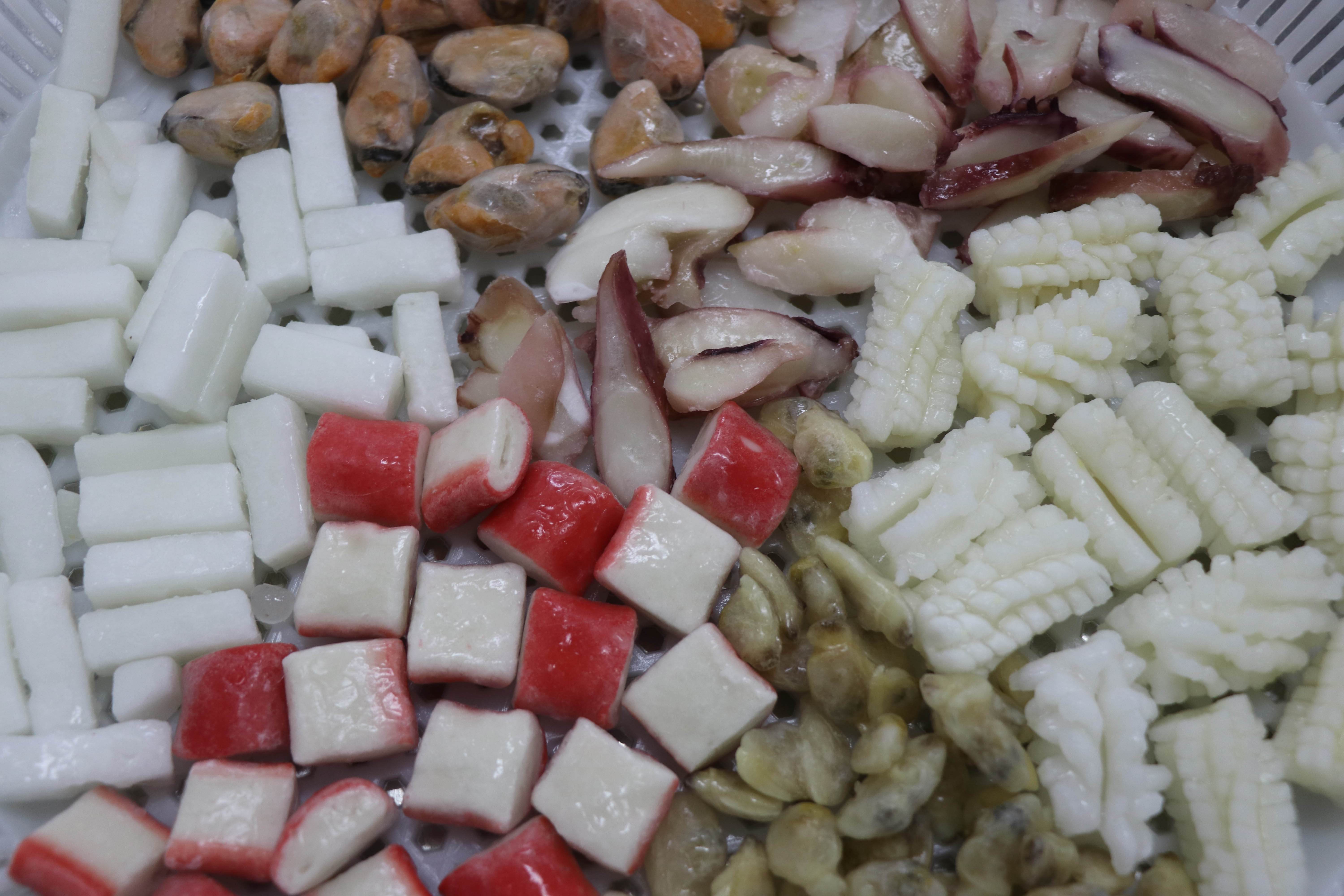 Iqf Frozen Seafood ผสมกับ Squid Shrimp Surimi คุณภาพสูง Iqf Frozen ...