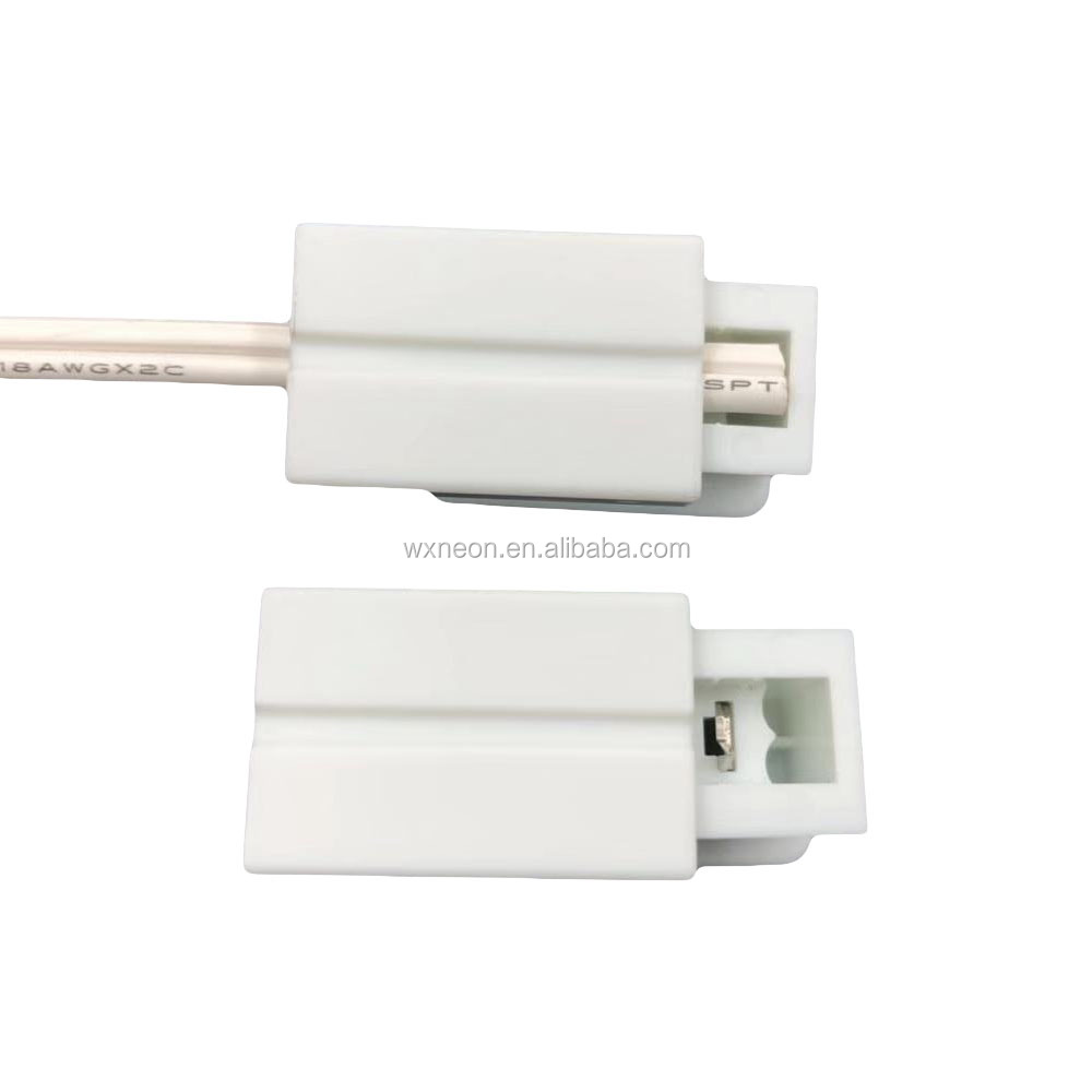 Electrical Vampire Gilbert Zip Plugs Spt-2 125v 6v Female Connectors ...