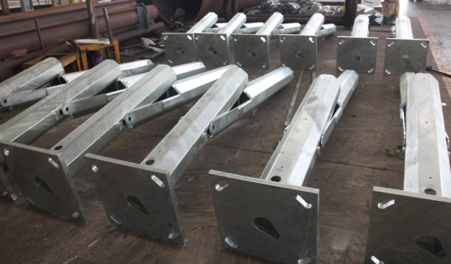 12m Hinged Lighting Mast, High Quality 12m Hinged Lighting Mast on ...