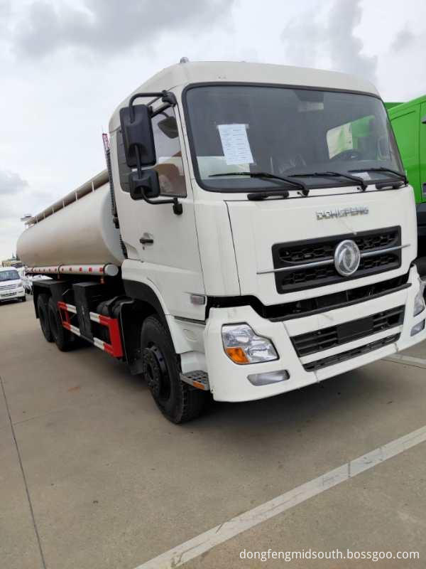 6 Cbm Water Tank Truck 4*2 Drive Mode, High Quality 6 Cbm Water Tank ...