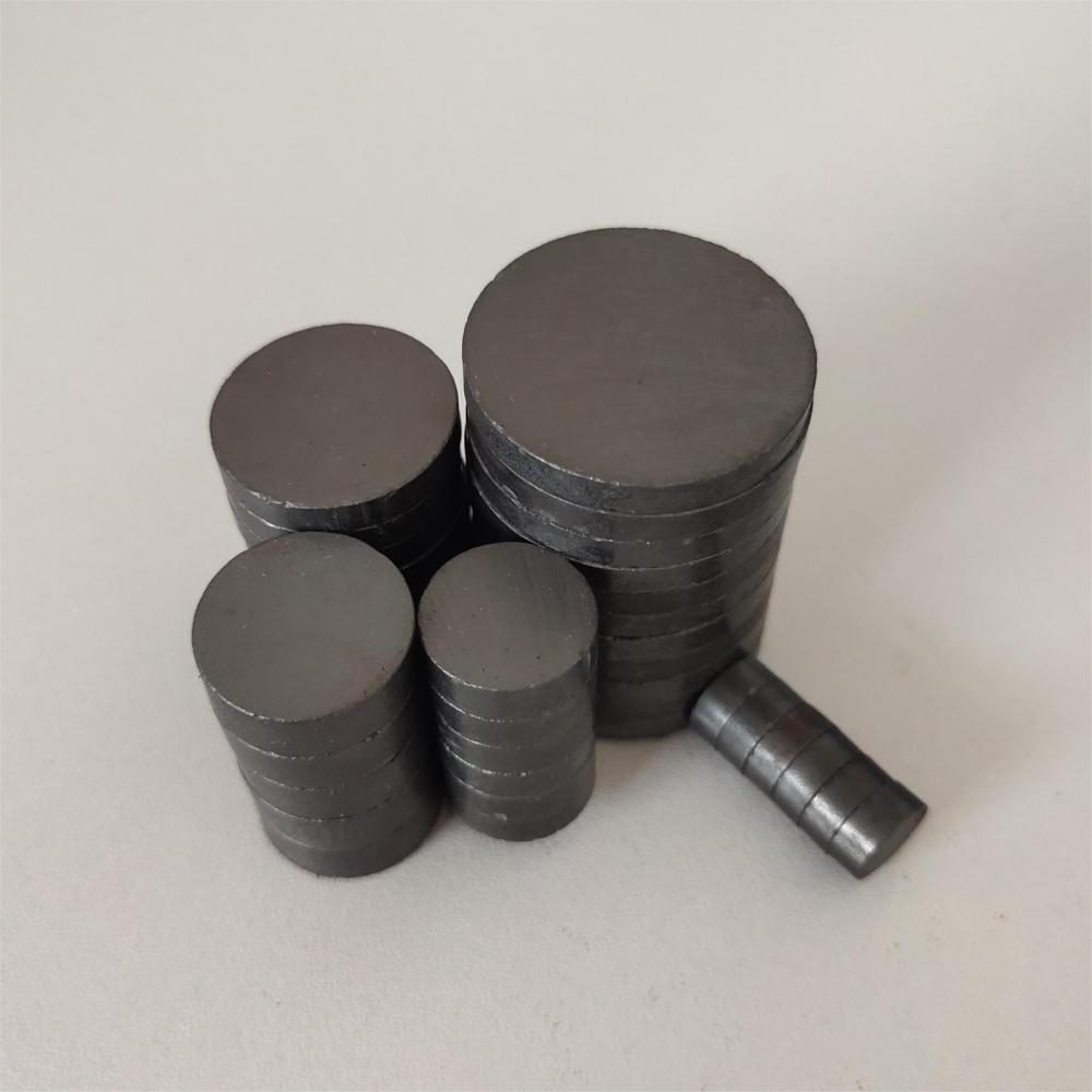 Round Ceramic Ferrite Magnet Permanent Ferrite Disc Magnet, High ...