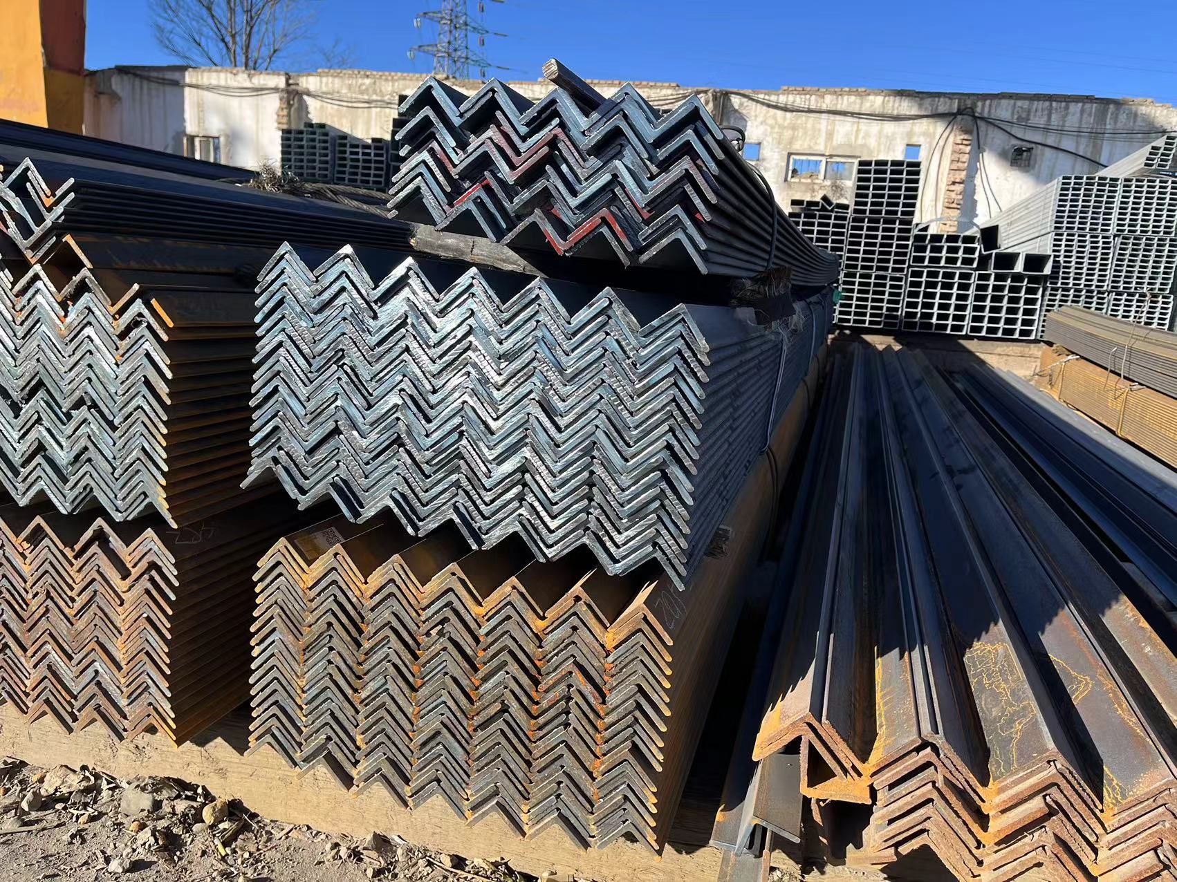 High Quality Jis Standard Steel Angles And Custom Processing Services ...