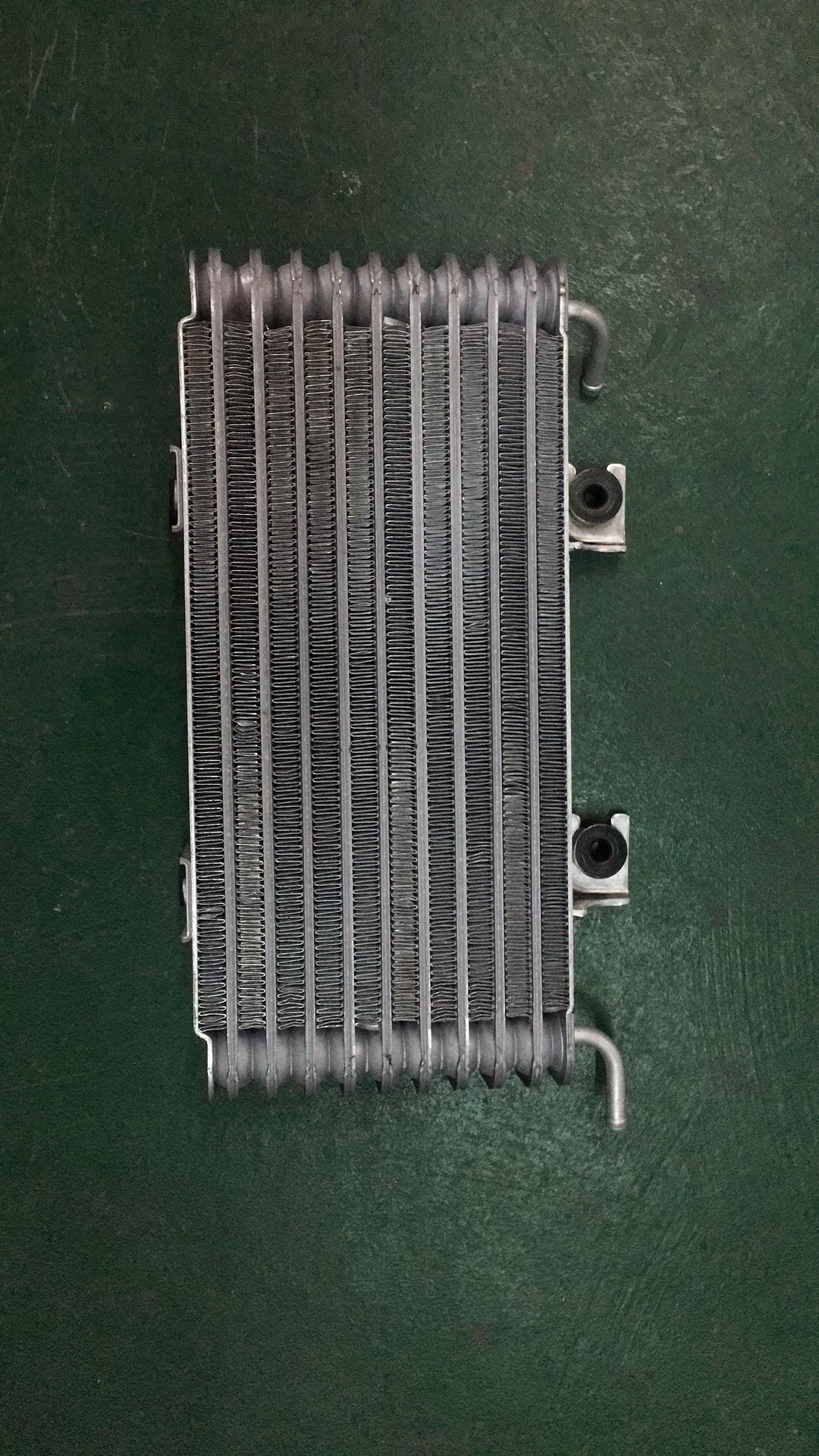 อะไหล่รถยนต์น้ำมันคูลเลอร์สำหรับนิสสัน Qashaqi 2.0i คุณภาพสูง อะไหล่ ...