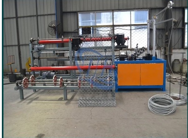 Manual Chain Link Wire Mesh Machine: Making And Maquina De Malla De ...