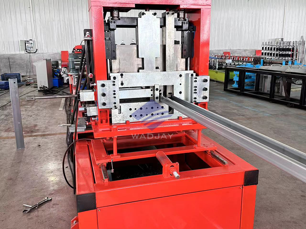 Light Gauge Purlin Machine Sheet Metal Profiler For 1.5mm Purlin ...