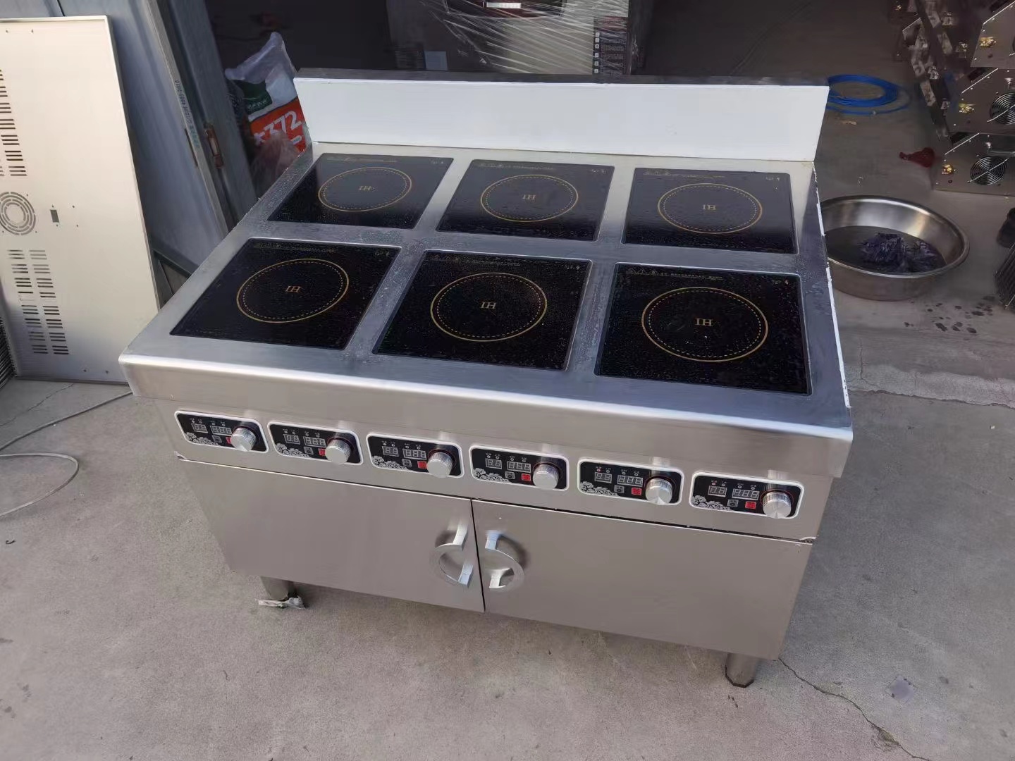 Multi Head Commercial Induction Cooker 3500w - Desktop 4-head Casserole ...